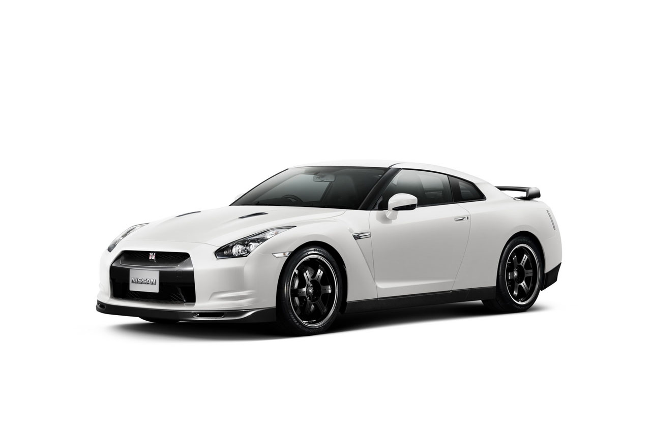 2010 Nissan GT-R Spec V Revealed by Nissan : Automotive Addicts