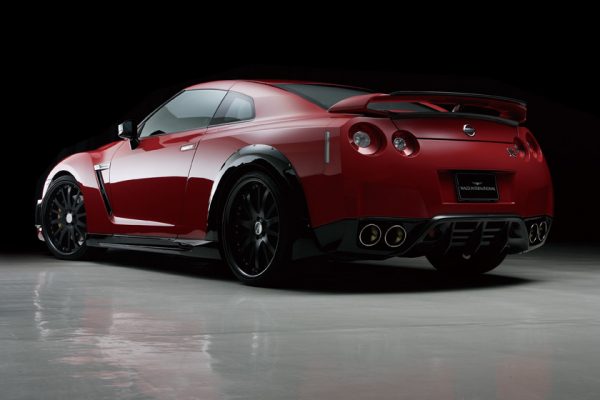 Wald Introduces Body (Aero) Kits for the Nissan GT-R : Automotive Addicts