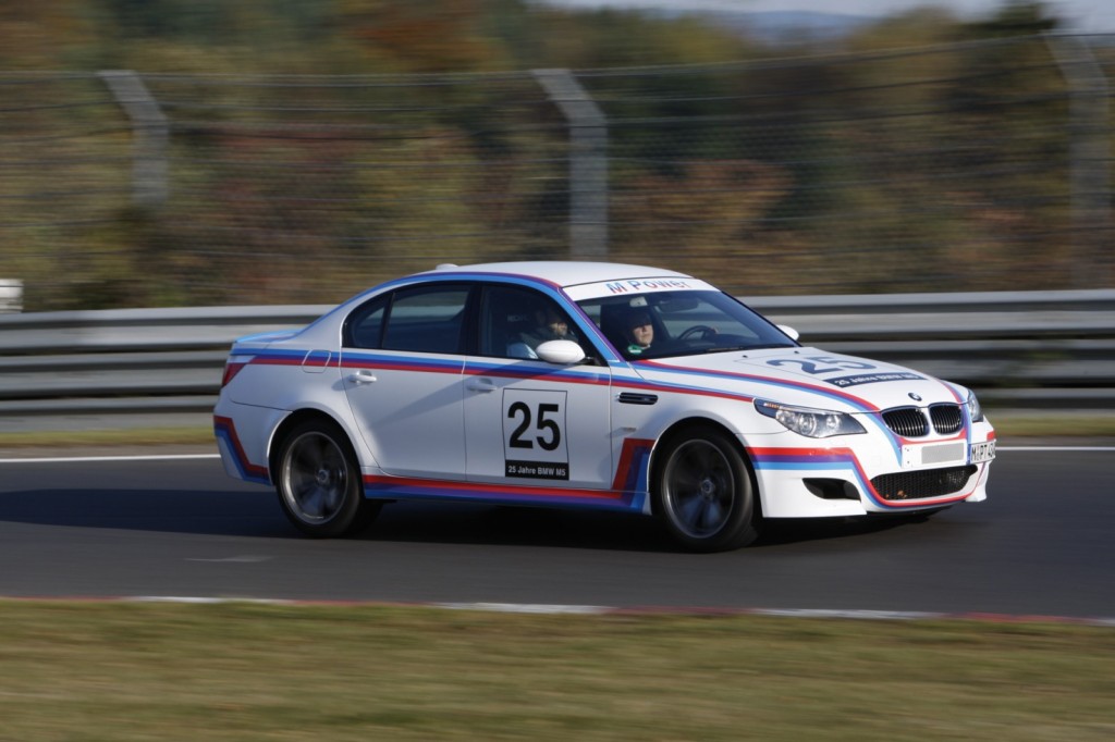 BMW Presents One-Off M5 CSL : Automotive Addicts