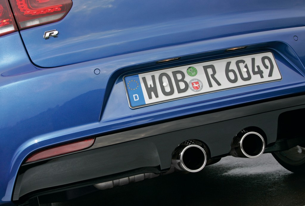 2011 Volkswagen Golf R Preview & Updates : Automotive Addicts