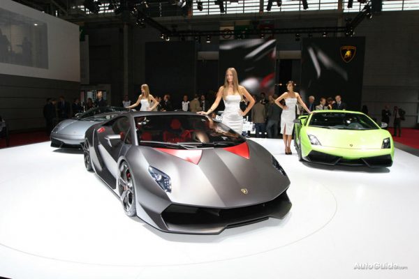 Lamborghini Sesto Elemento (Sixth Element) Revealed at Paris Motor Show ...