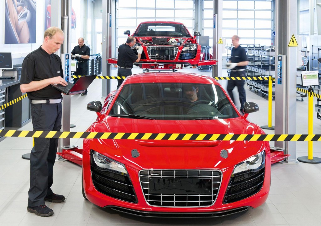 Behind The Scenes Look at Audi R8 e-Tron Production : Automotive Addicts