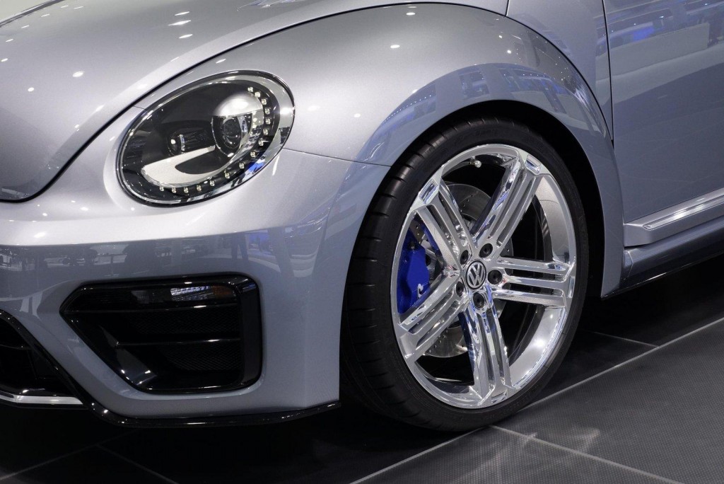 Volkswagen Beetle R Concept Revealed at Frankfurt Motor Show : Automotive Addicts