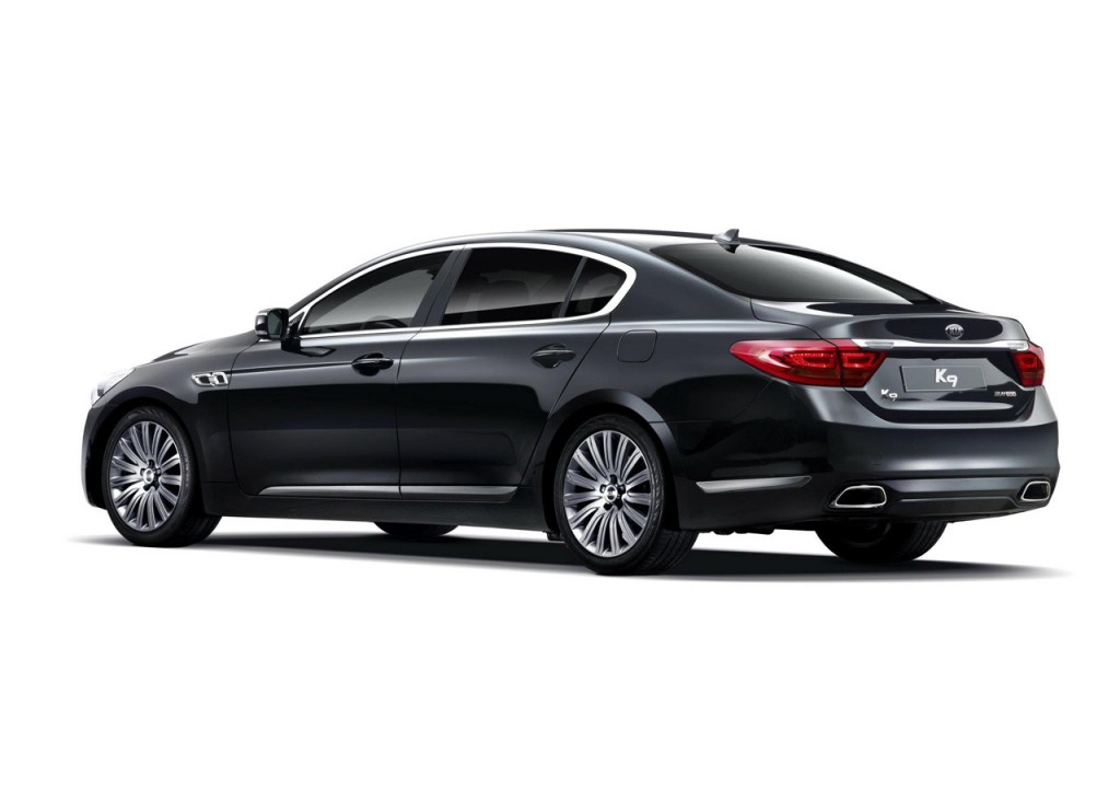 Kia Takes Wraps off of new (K9) KH Concept Flagship RWD Luxury Sedan ...