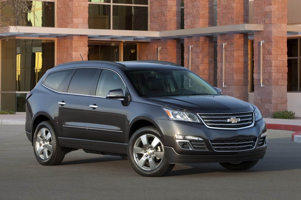 Chevrolet Debuts Refreshed 2013 Traverse Crossover : Automotive Addicts