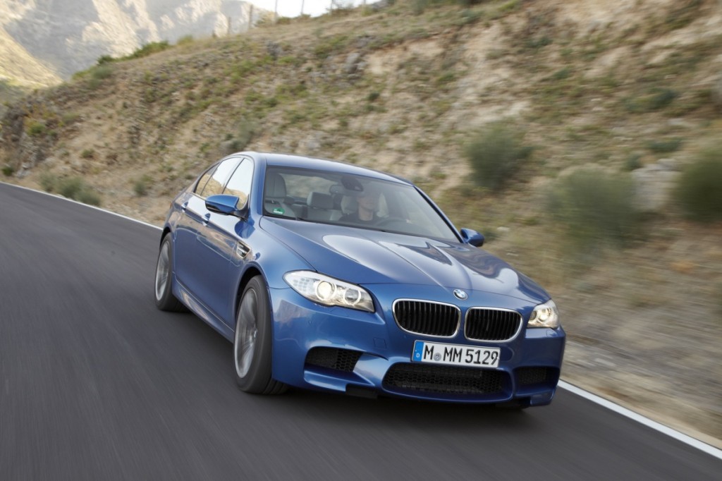 BMW Running 2012 M5 In One Lap Of America : Automotive Addicts