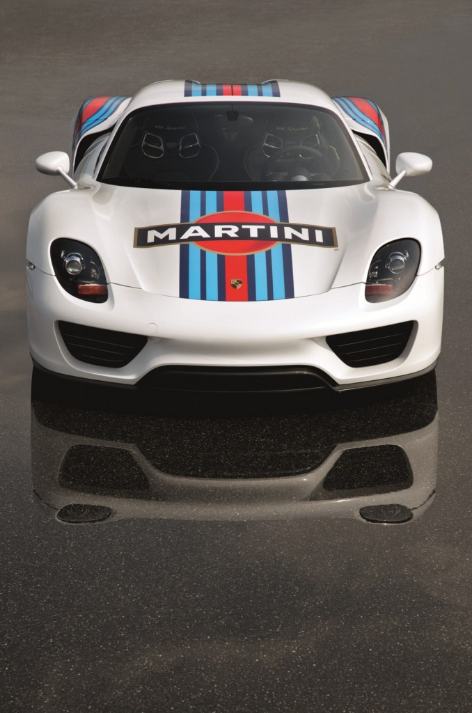 Porsche 918 Spyder Gets Legendary Martini Racing Team Brand Livery ...
