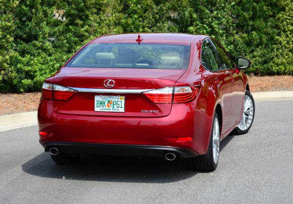 2013 Lexus ES350 Review & Test Drive : Automotive Addicts