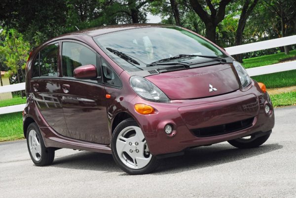 2013 Mitsubishi i-MEV SE Electric Review & Test Drive : Automotive Addicts