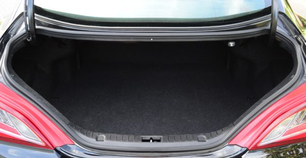 2013 Hyundai Genesis Coupe 3.8 Track Driving Impressions & Quick Spin ...