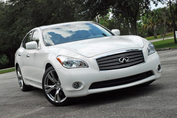 2013 Infiniti M37 Quick Spin : Automotive Addicts
