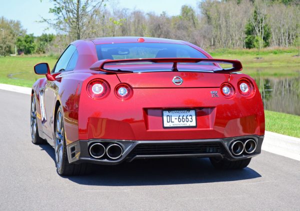 2015 Nissan GT-R Premium Review & Test Drive : Automotive Addicts