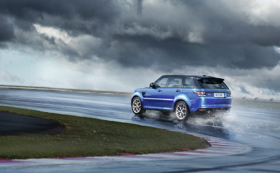 Fastest Land Rover Debuts: 2015 Range Rover Sport SVR w/550hp Revealed ...