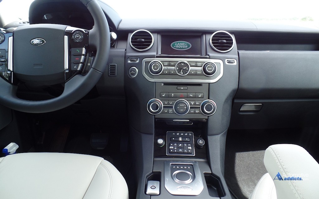 2014 Land Rover LR4 Quick Spin : Automotive Addicts