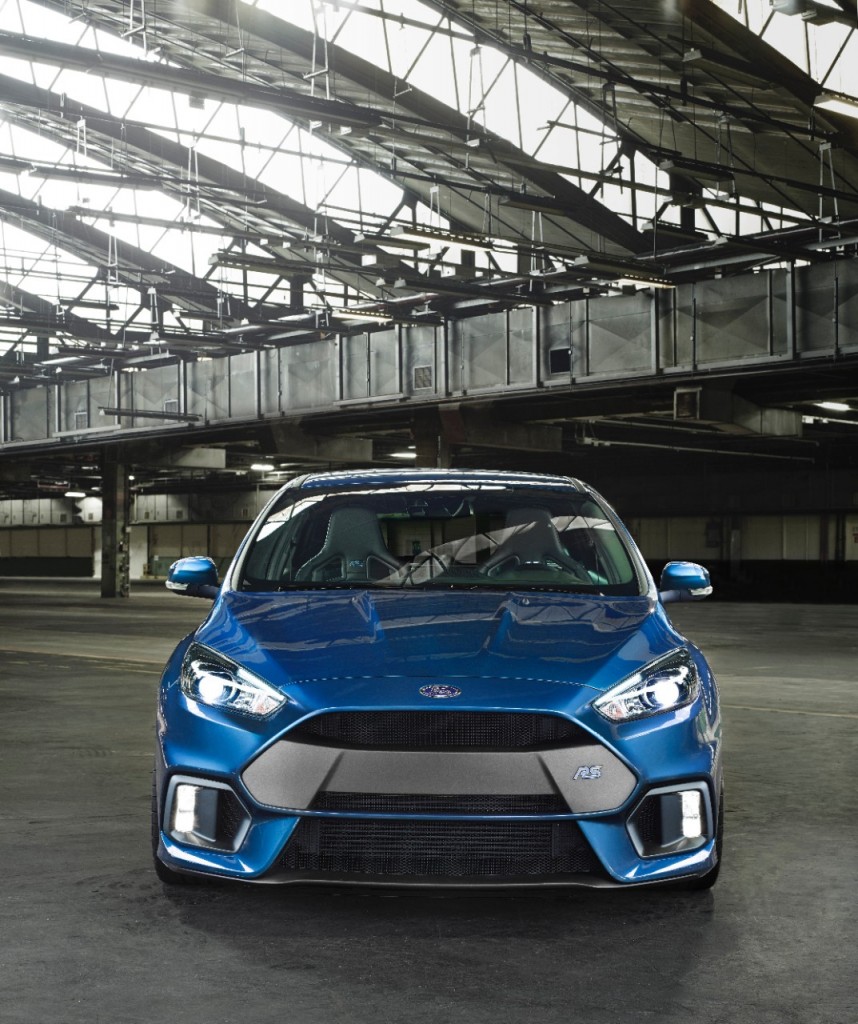 All-New 2016 Ford Focus RS Revealed as Dominating Hot Hatch w/ Over 315 ...