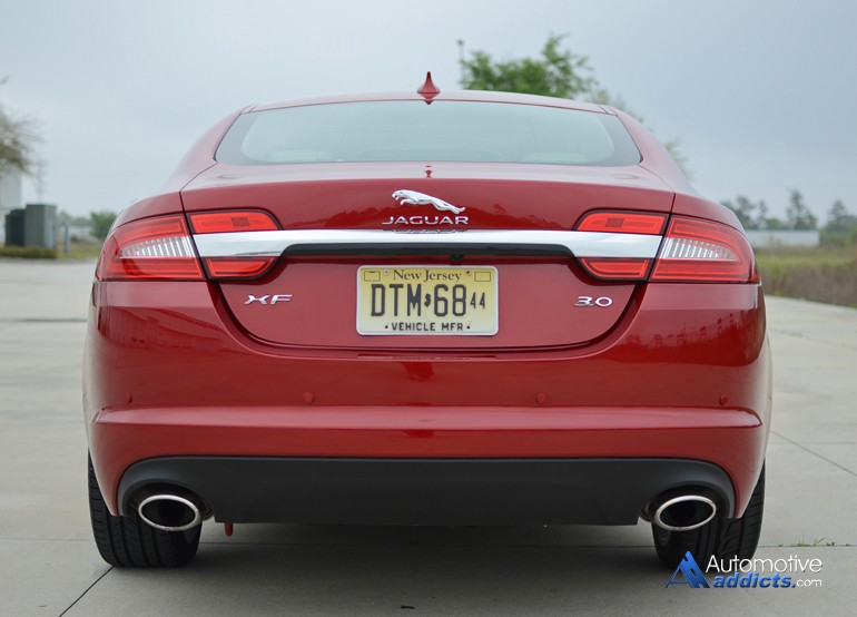 2015-jaguar-xf-rear-1 : Automotive Addicts