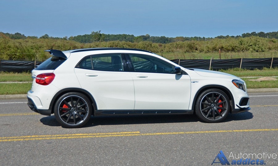 2015 Mercedes-Benz GLA45 AMG Review & Test Drive : Automotive Addicts