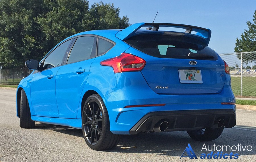 A Quick Spin Test-Drive-Review in the 2016 Ford Focus RS : Automotive ...