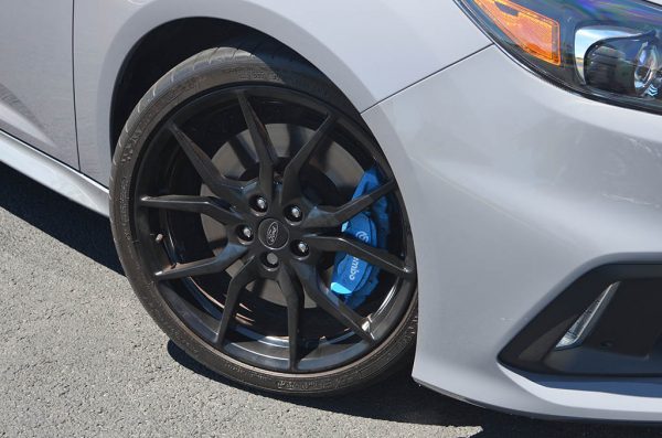 2017 Ford Focus RS Review & Test Drive : Automotive Addicts