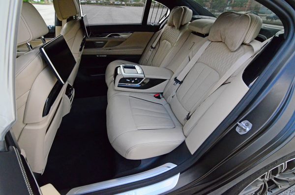 2017 BMW M760i xDrive Review & Test Drive : Automotive Addicts