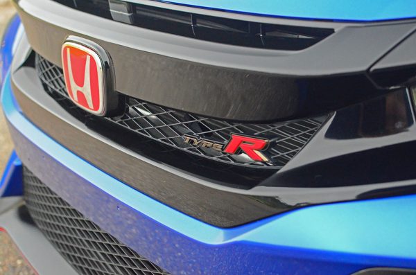 2017 Honda Civic Type R Review & Test Drive : Automotive Addicts