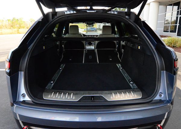 2018 Land Rover Range Rover Velar R-Dynamic HSE P380 Review & Test ...