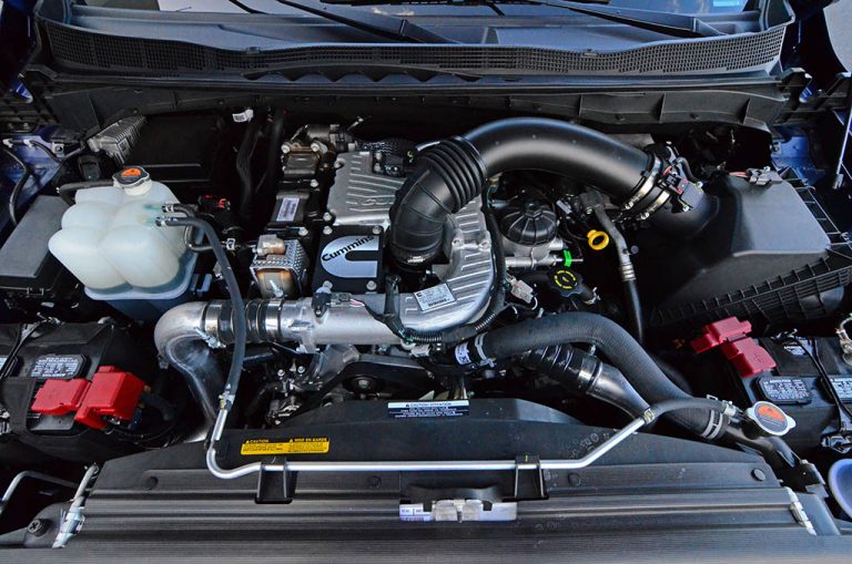 2018 Nissan Titan XD Diesel Crew Cab Review & Test Drive : Automotive ...