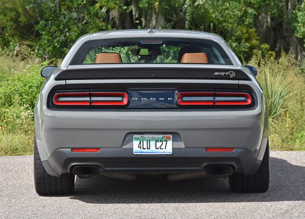 2018-dodge-challenger-srt-hellcat-widebody-rear-3 : Automotive Addicts