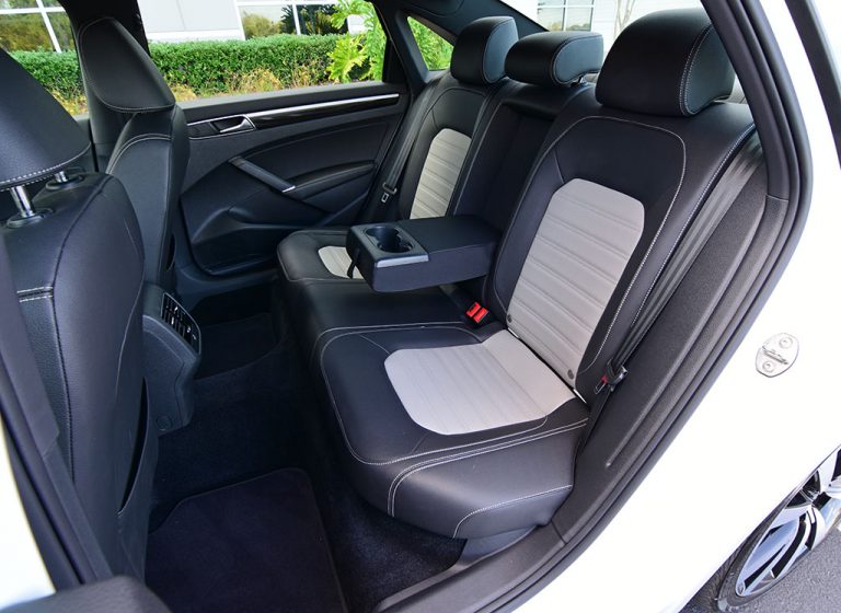 2018 Volkswagen Passat GT Quick Spin Test Drive Review : Automotive Addicts