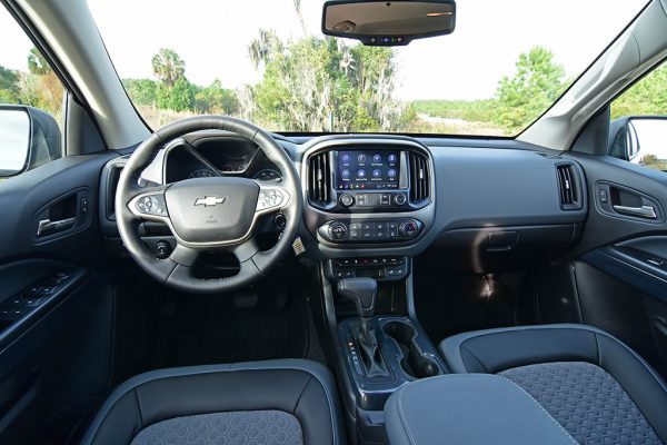 2019-chevrolet-colorado-z71-v6-4wd-crewcab-dashboard : Automotive Addicts