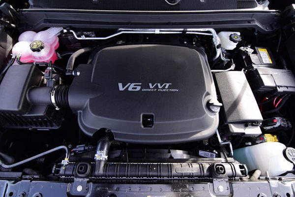 2019 Chevrolet Colorado 4WD Z71 Crew Cab Review & Test Drive ...