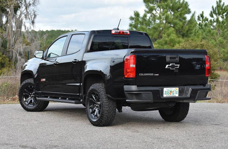 2019 Chevrolet Colorado 4WD Z71 Crew Cab Review & Test Drive ...
