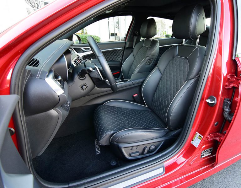 2019 Genesis G70 RWD 3.3T Sport Review & Test Drive : Automotive Addicts