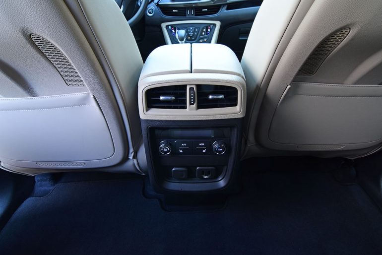 2019-buick-envision-rear-climate-controls : Automotive Addicts