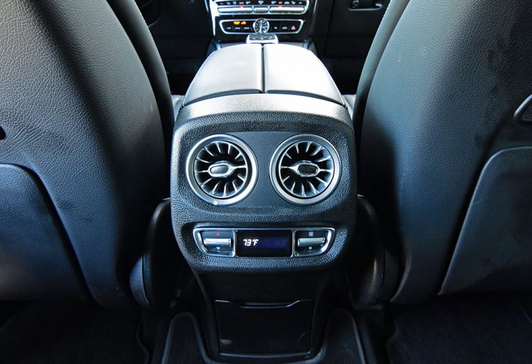 2019-mercedes-amg-g63-rear-climate-controls : Automotive Addicts