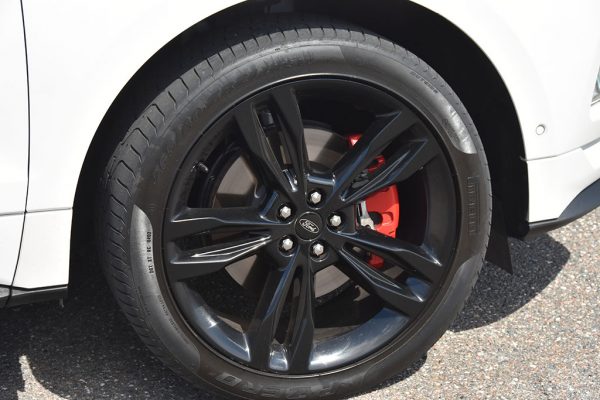 2019 Ford Edge ST Review & Test Drive : Automotive Addicts