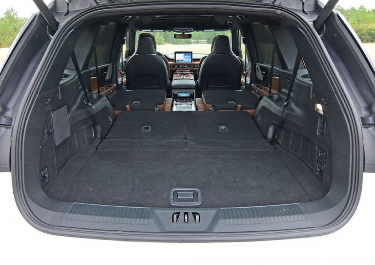 2020-lincoln-aviator-reserve-cargo-all-down : Automotive Addicts