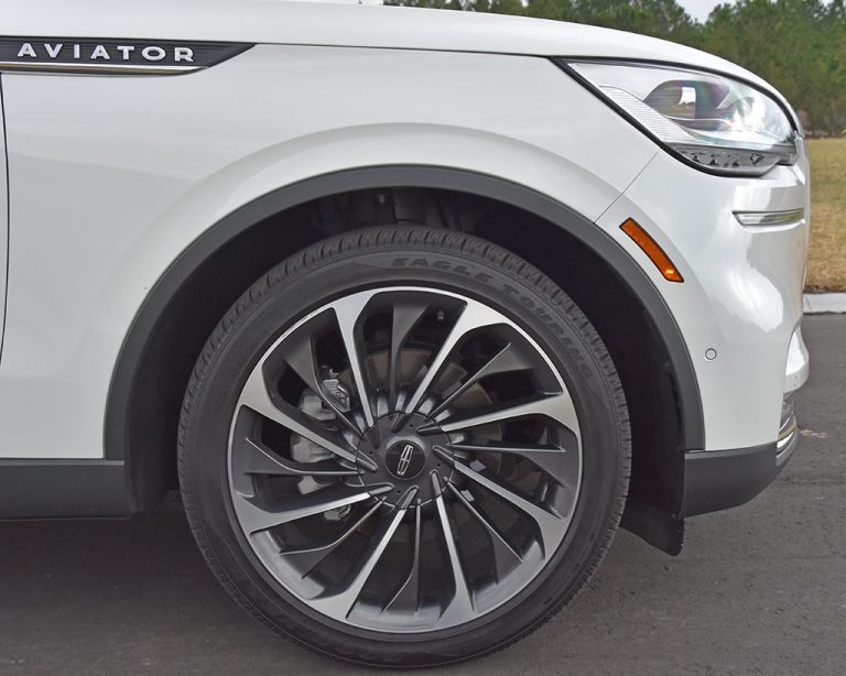 2020 Lincoln Aviator Reserve AWD Review & Test Drive : Automotive Addicts