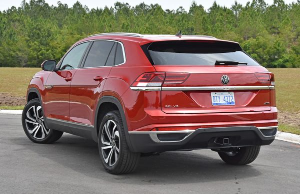 2020-volkswagen-atlas-cross-sport-rear-2 : Automotive Addicts