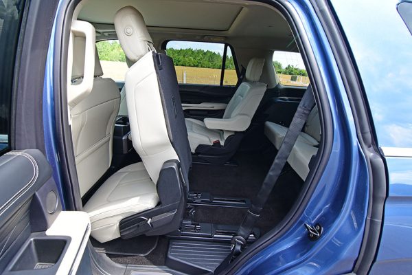 2020-ford-expedition-platinum-third-row-access : Automotive Addicts