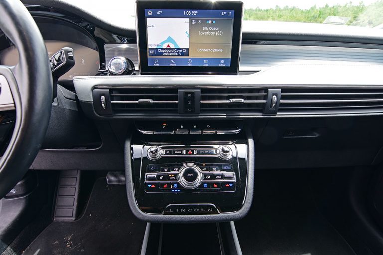 2020 Lincoln Corsair AWD Reserve Review & Test Drive : Automotive Addicts