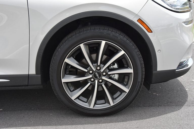 2020 Lincoln Corsair AWD Reserve Review & Test Drive : Automotive Addicts