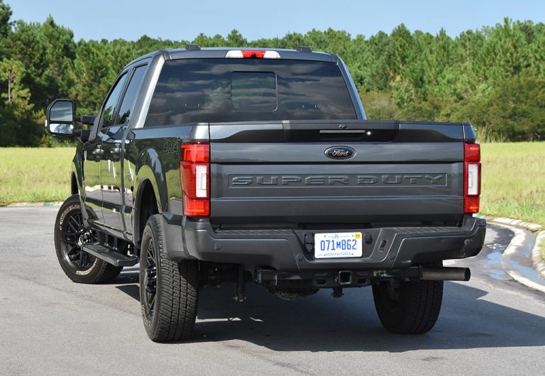 2020-ford-f-250-super-duty-7-3-v8-lariat-rear-1 : Automotive Addicts