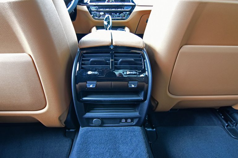 2021 BMW M550i xDrive Review & Test Drive : Automotive Addicts