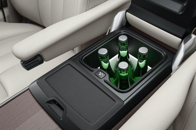 New Car Preview: 2022 Land Rover Range Rover : Automotive Addicts