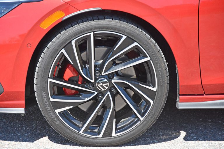 2022 Volkswagen Golf GTI Autobahn Review & Test Drive : Automotive Addicts