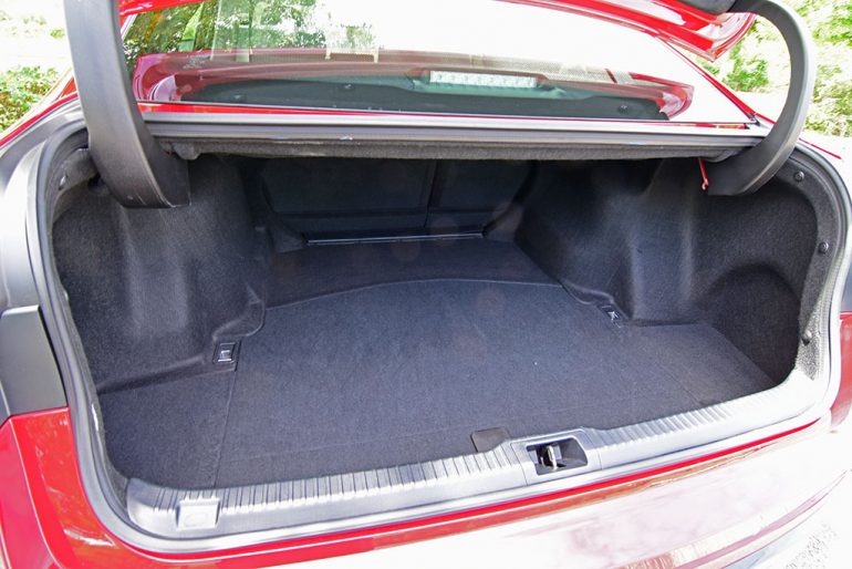 2022 Lexus IS 500 F Sport Performance Review & Test Drive : Automotive ...