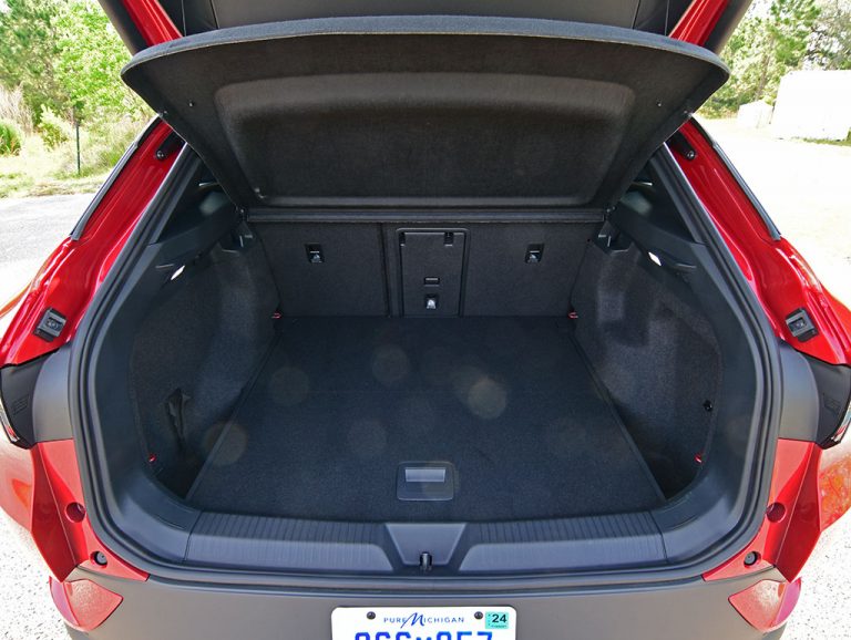 2021 Volkswagen ID.4 AWD Pro S Review & Test Drive : Automotive Addicts