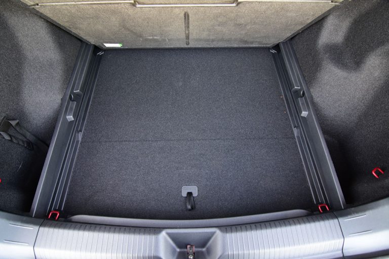 2021 Volkswagen ID.4 AWD Pro S Review & Test Drive : Automotive Addicts