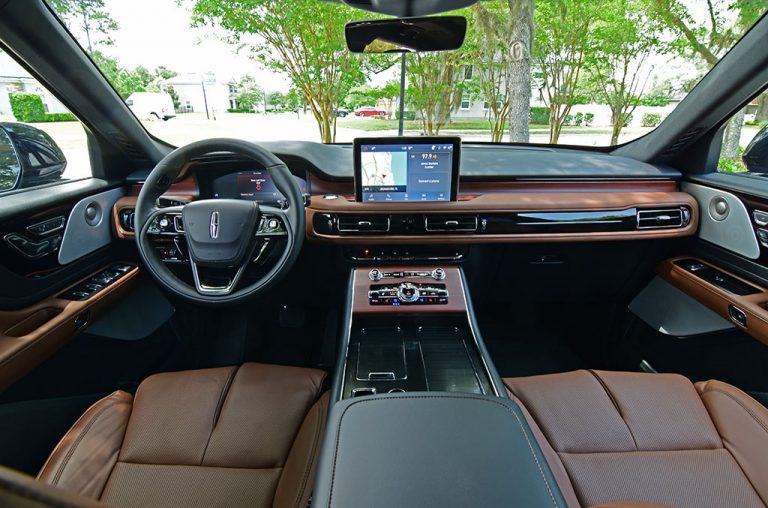 2022 Lincoln Aviator Reserve AWD Review & Test Drive : Automotive Addicts